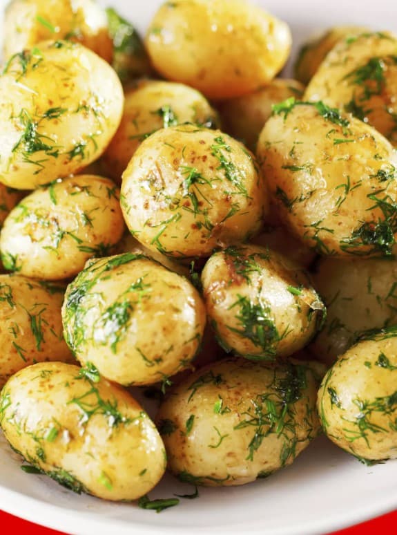 What To Serve With BBQ Ribs? {36 Delicious Side Dishes} - Betony