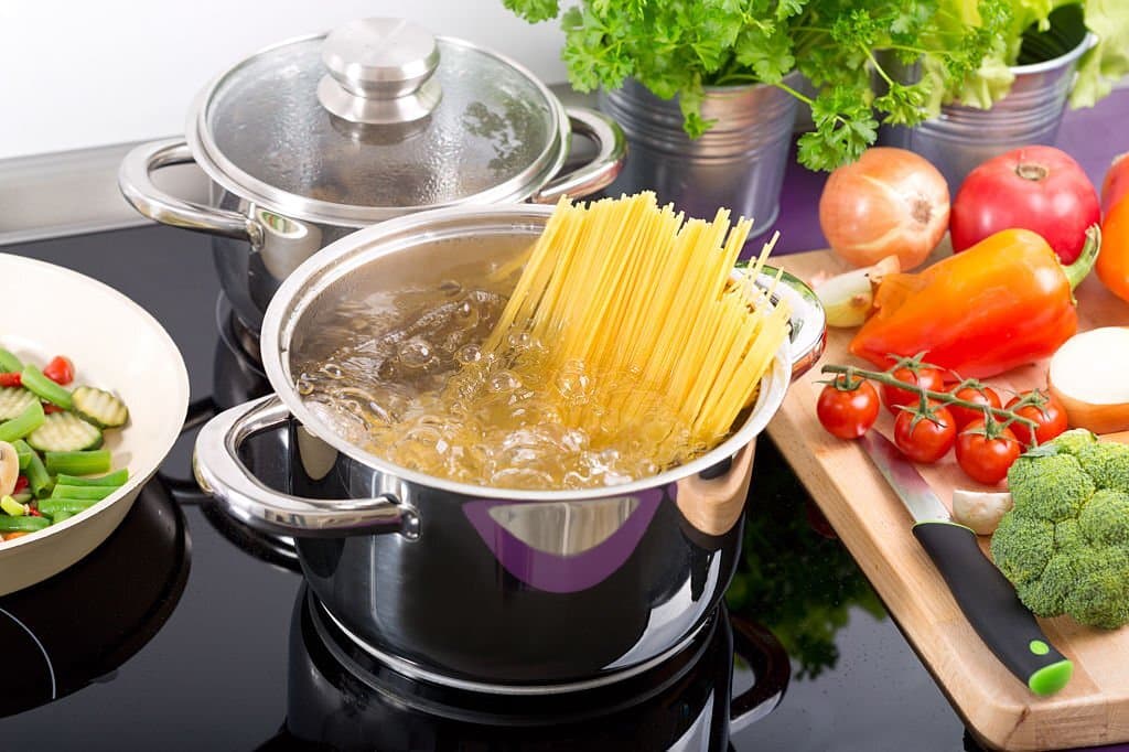 How Long Should You Cook Spaghetti: The Definitive Guide